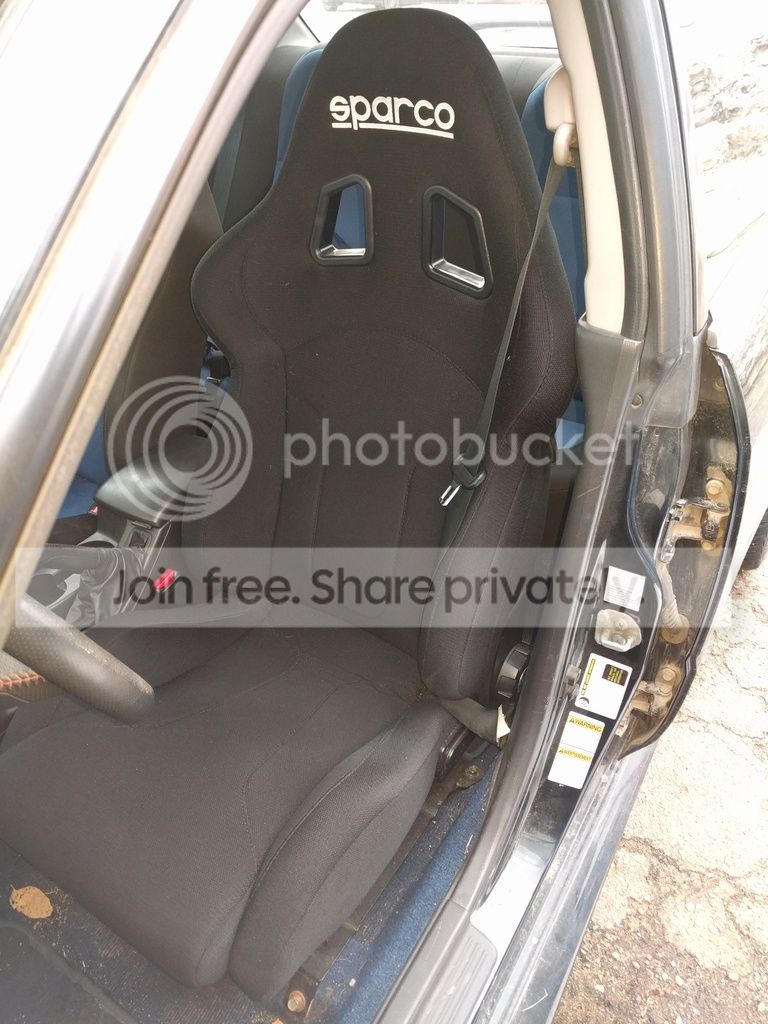 FS (USA,CO): - Sparco R600 Seat | IW STi Forum